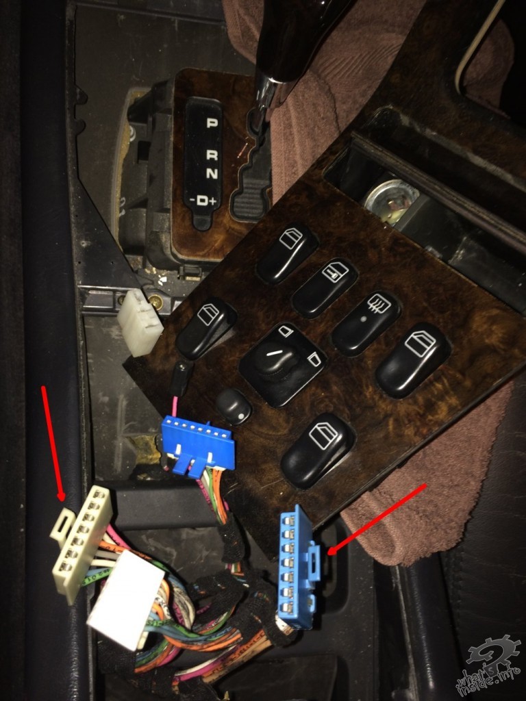 Mercedes-Benz W163 ML Window Switches Repair 5 - Window connectors ...